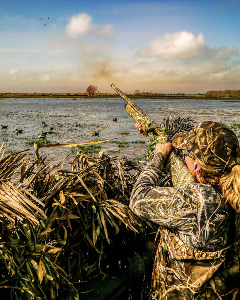 The Syren XLR5 Waterfowler: Perfect for Her Duck/Goose Season - Syren USA